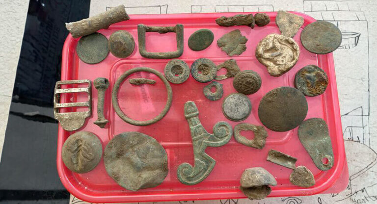 Two Hours On Different Bit Of Permission - Nokta Detectors